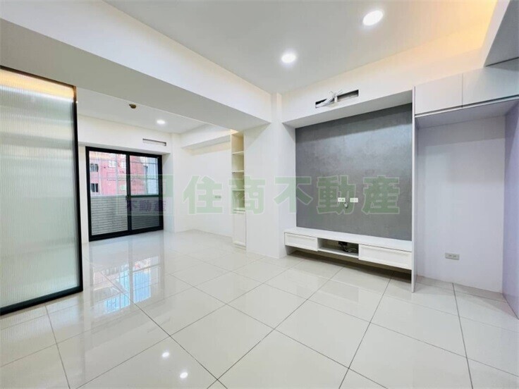 台北市中山區林森北路,電梯大廈,新欣全新裝潢一室一廳 | 房屋出售 | 樂屋網