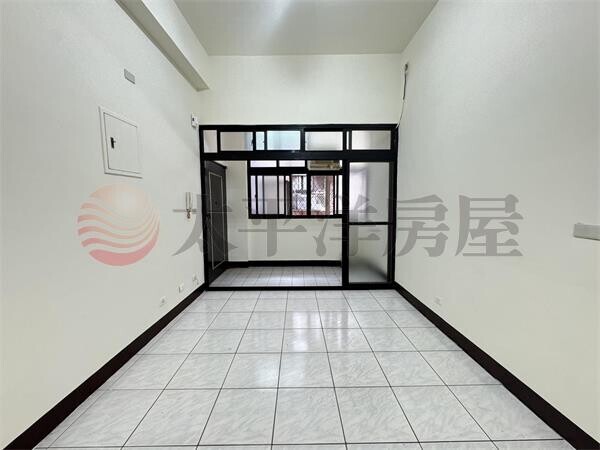 麥當勞旁天然瓦斯公寓工業用 ️太平洋阿聖盛心誠意 新北市五股區買房子、房屋出售 樂屋網