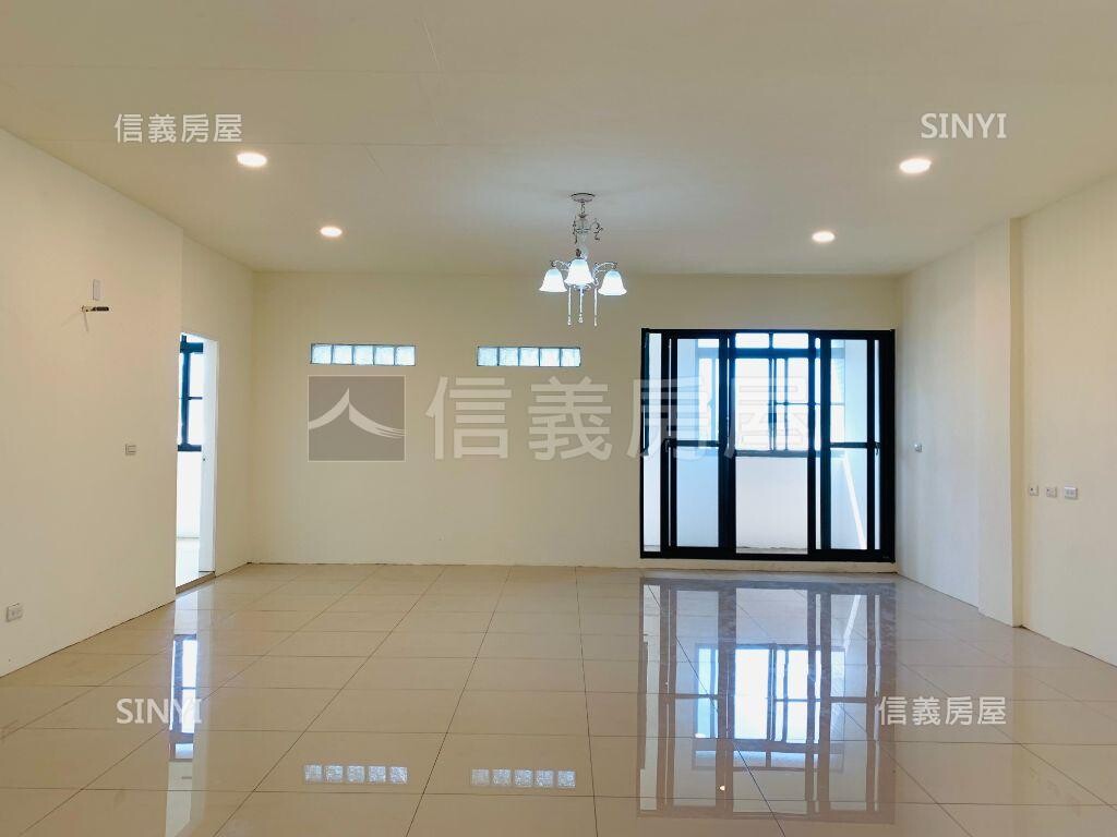 高雄市前鎮區和平二路電梯大廈近輕軌站光華商圈3房 房屋出售 樂屋網