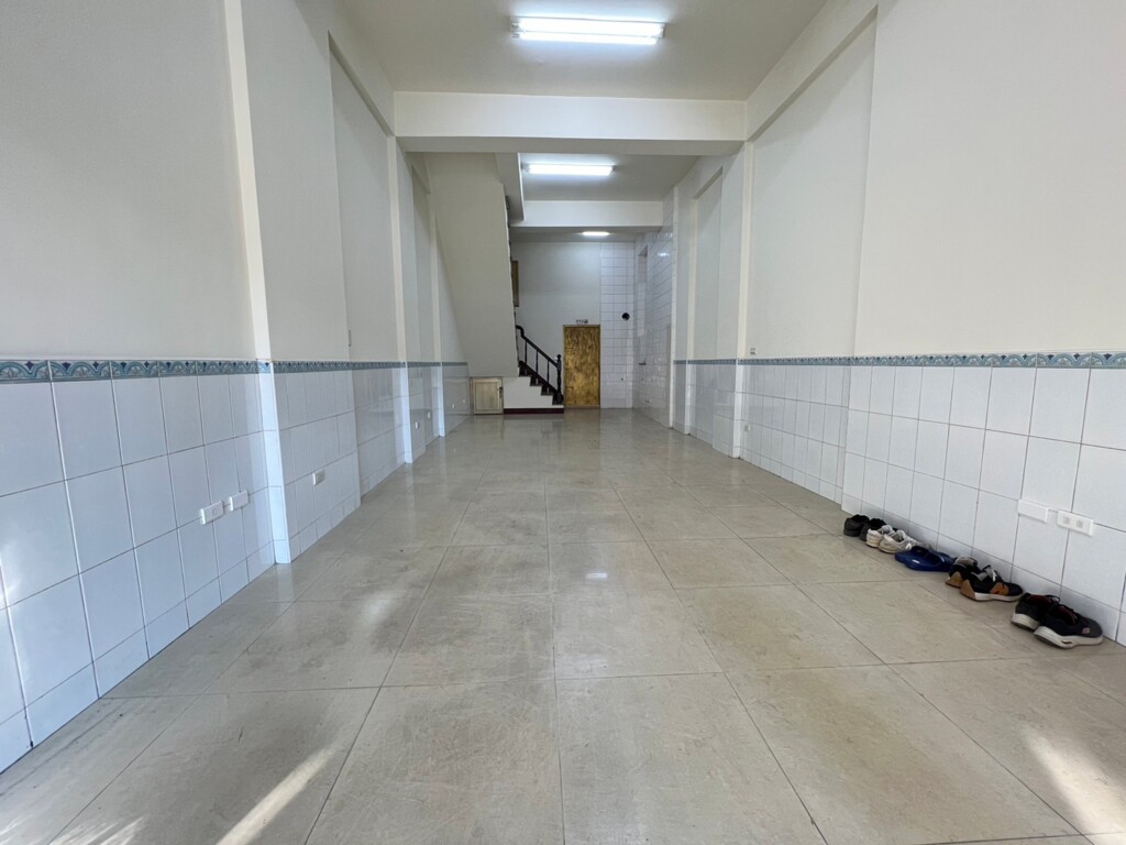 高雄市鳳山區經武路店面鳳山經武商圈金透店【住商韓保珠】 房屋出售 樂屋網