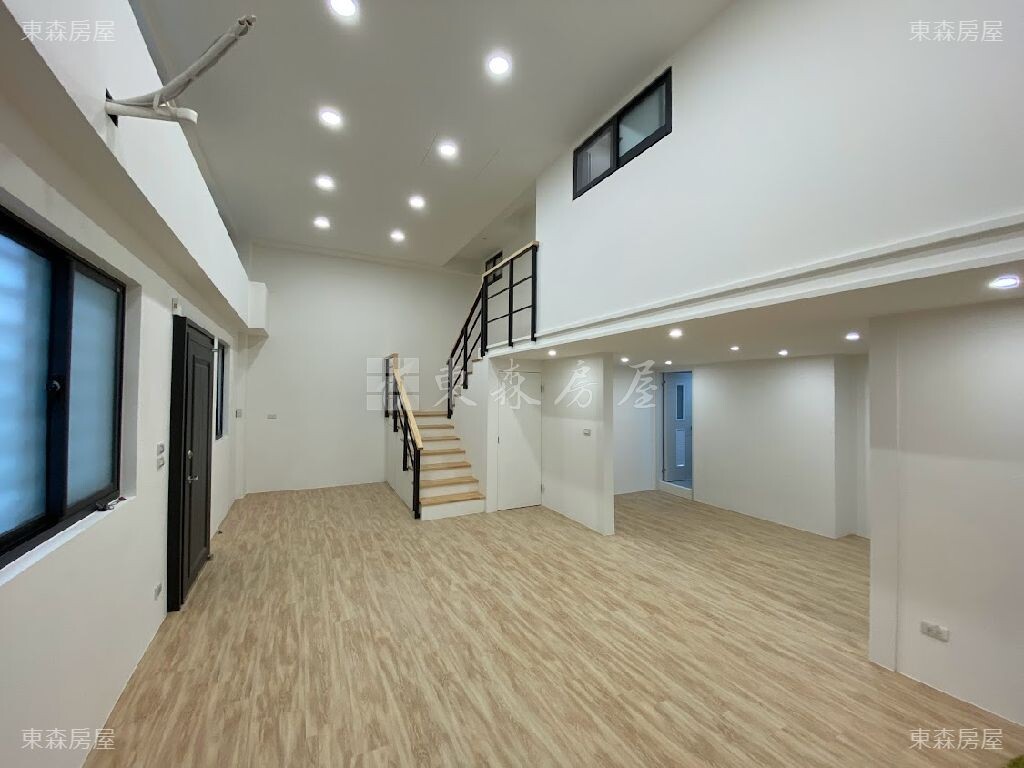 新北市蘆洲區光華路電梯大廈社區中庭1樓~挑高5米全新裝潢車位 房屋出售 樂屋網