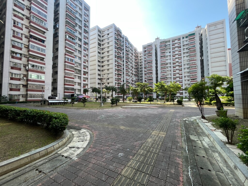 翠華國宅no2乙區高雄市左營區翠華路電梯大廈台鐵左營站|翠華國宅|稀有大31房邊間一樓 房屋出售 樂屋網