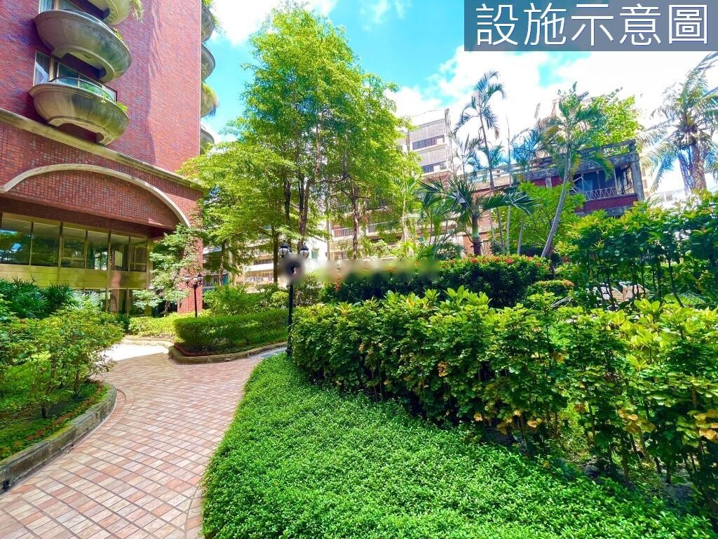 新田京城高雄市新興區新田路電梯大廈5房雙平車近中央公園捷運站新崛江商圈 房屋出售 樂屋網