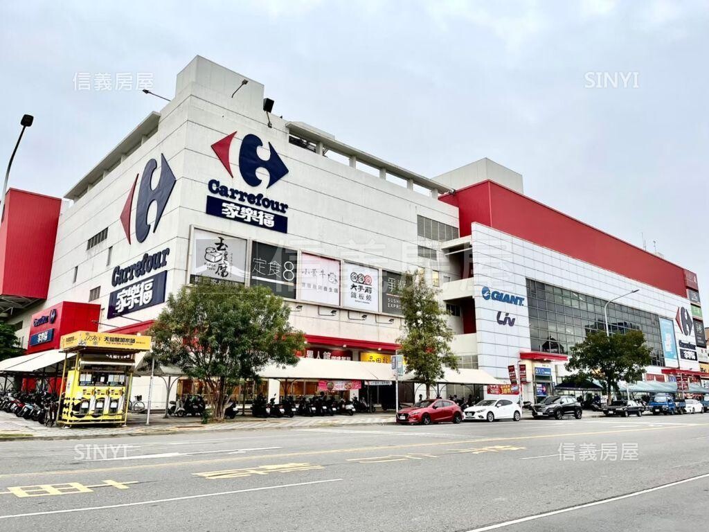 高雄市楠梓區大學三十六街電梯大廈微美居-御金特區平車美宅 房屋出售 樂屋網