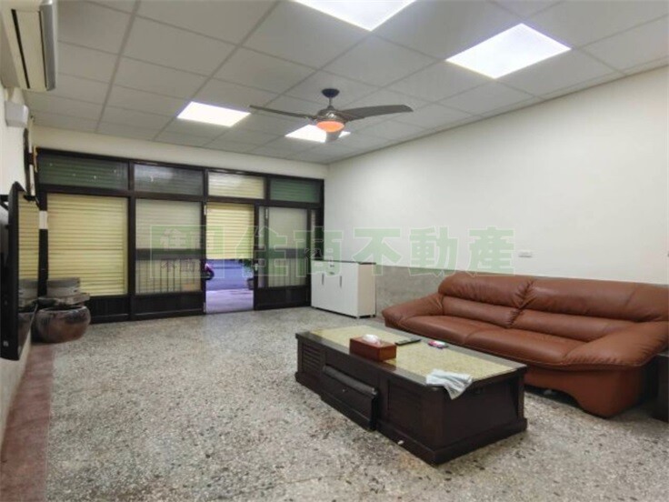 台南市南區省躬三街透天厝近86灣里國小旁整新透天 房屋出租 樂屋網
