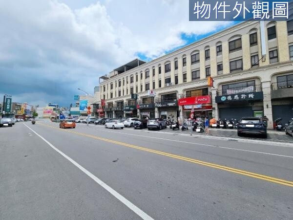 仁武八德商圈全新大面寬臨路雙車店住 高雄市仁武區衡見築買房子、房屋出售 樂屋網