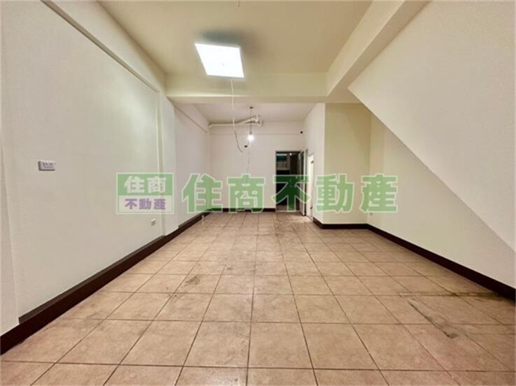 桃園市平鎮區廣泰路店面平興國小3樓美店住 房屋出租 樂屋網