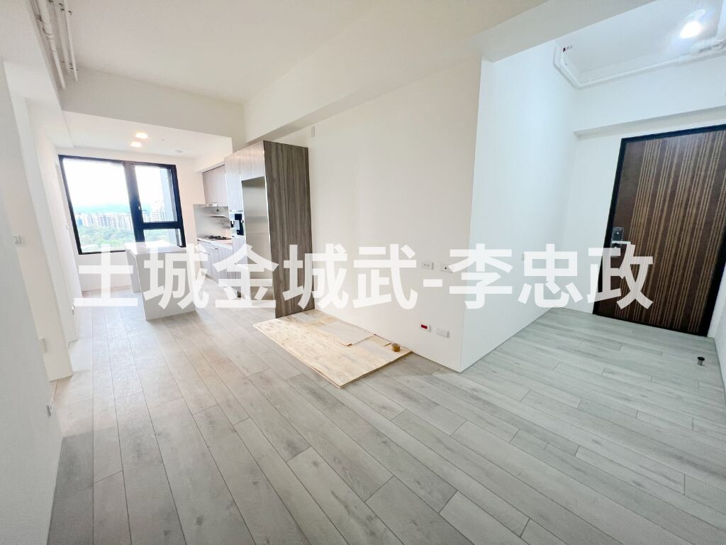 好室連連好室研研no2新北市土城區青和街電梯大廈影片⭐好室連連全新交屋⭐️電梯二房車⭐️新婚馬上住 房屋出售 樂屋網