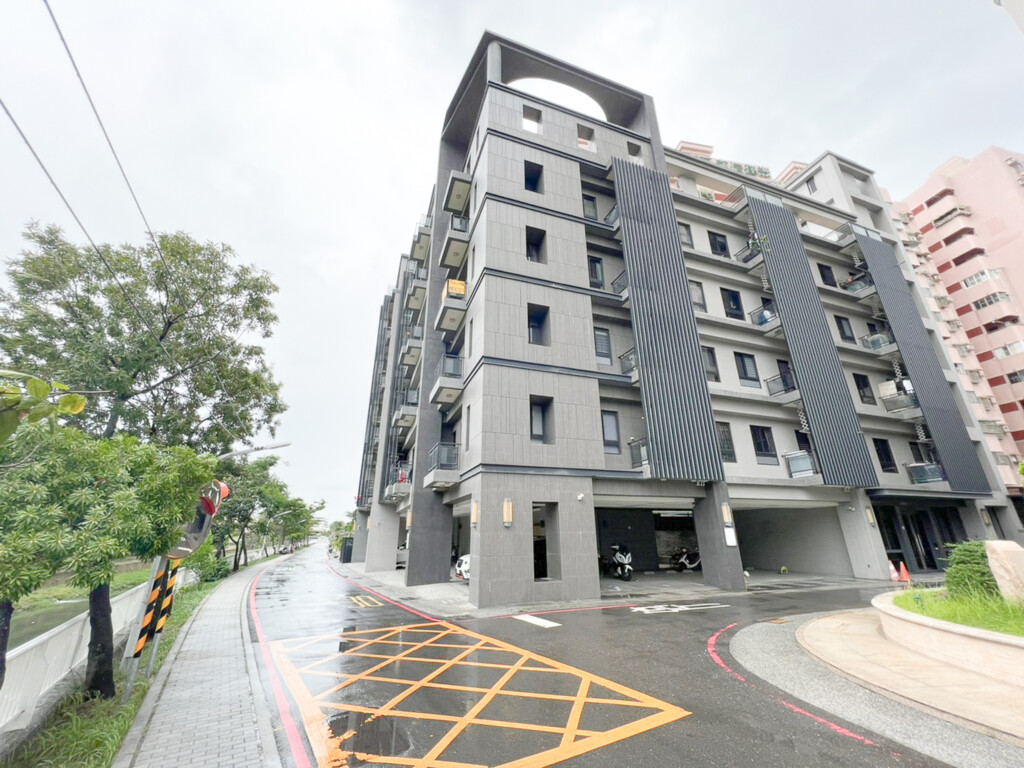 南統彩虹城堡B,高雄市鳳山區瑞興路,華廈,大東捷運【面濕地公園首排】電梯華廈2房平車 | 房屋出售 | 樂屋網