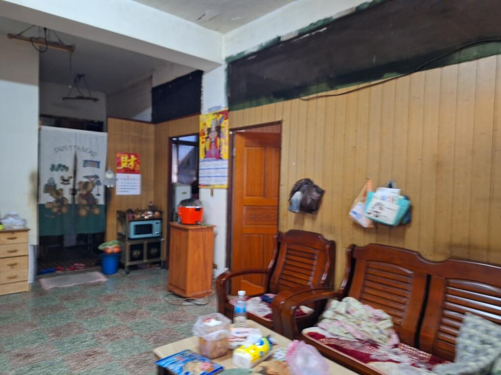 桃園市中壢區吉利六街公寓內壢前站稀有公寓一樓~大面寬 房屋出售 樂屋網