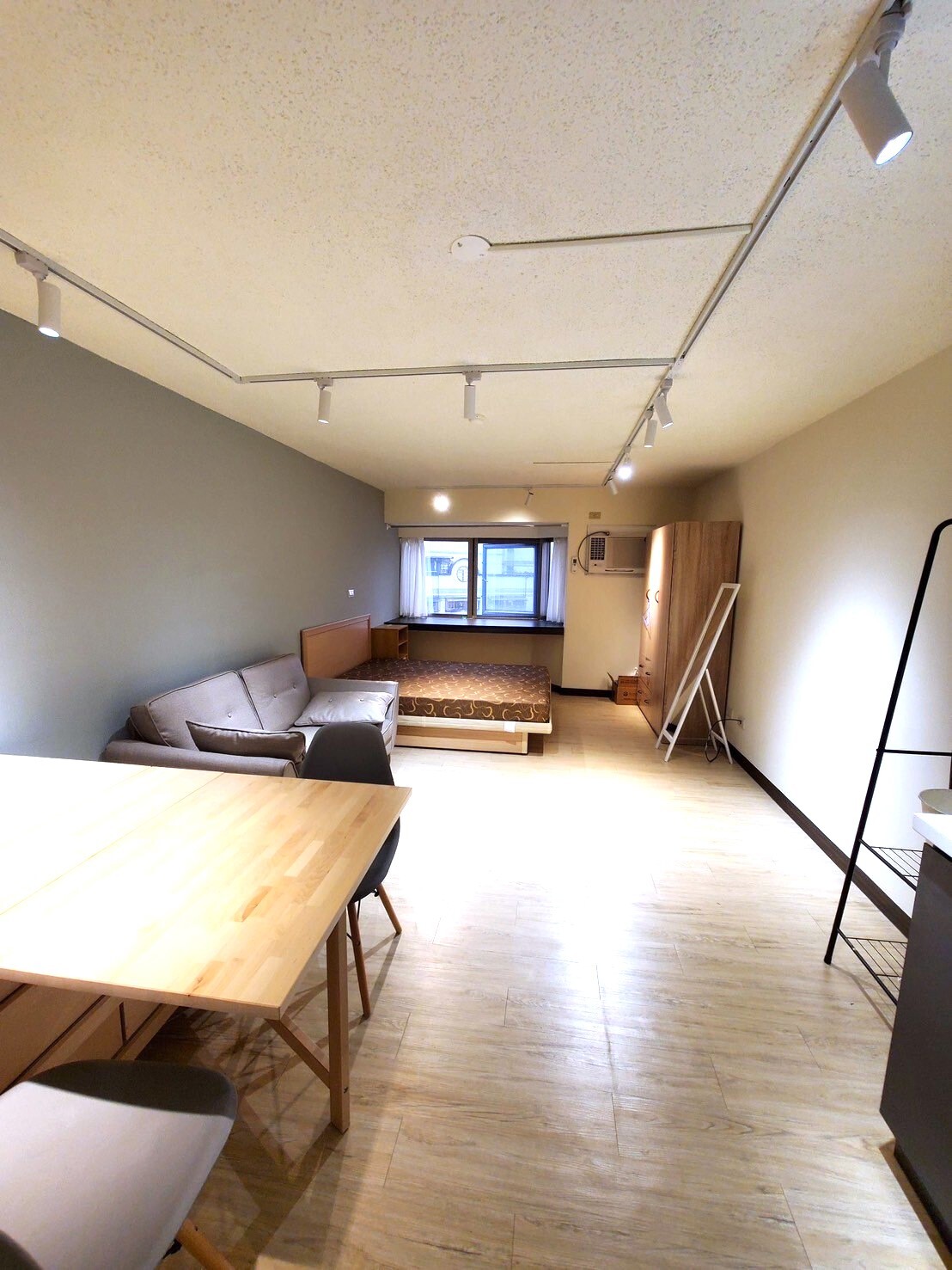 獨家 頂溪樂華一房一廳時尚美套房 饒庭華太平洋房屋 新北市永和區台北首富樂華首富買房子、房屋出售 樂屋網