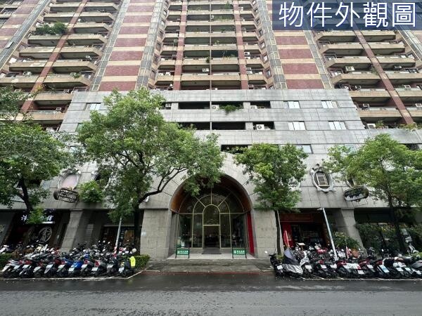 高雄市新興區民生一路電梯大廈信義國小｜全新整理 三改二超大兩房平車 房屋出租 樂屋網