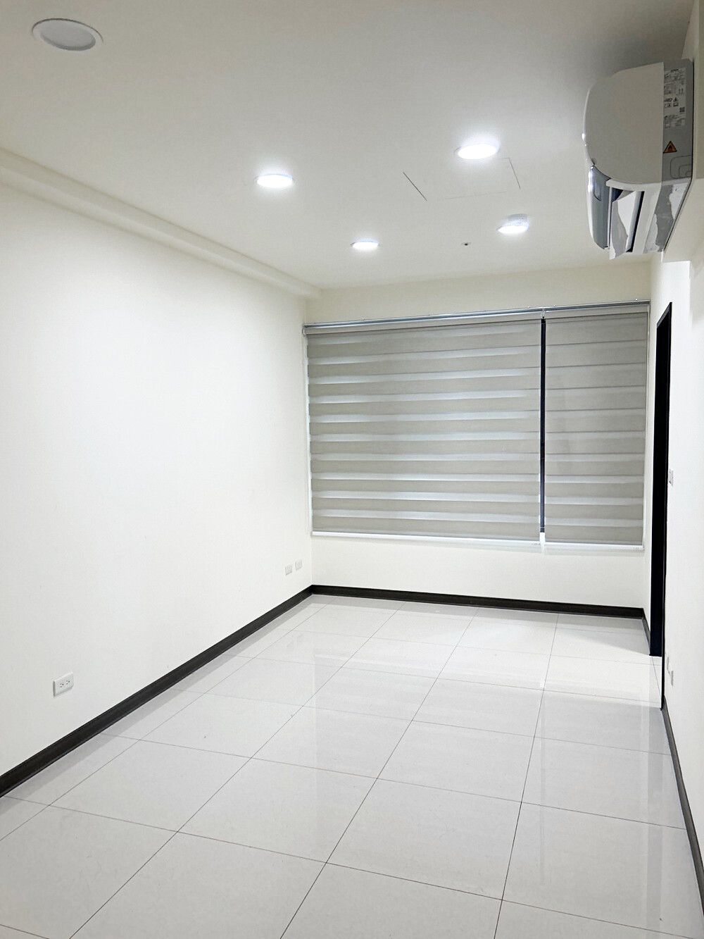 新北市板橋區漢生西路o2i75）捷運新埔【電梯2房1廳】皆有窗★景觀戶出租 樂屋網