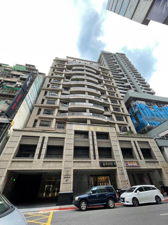 常殷君天廈台北市大同區延平北路一段電梯大廈大同區常殷君天廈四房車位~太平洋房屋 陳彥杰 房屋出售 樂屋網