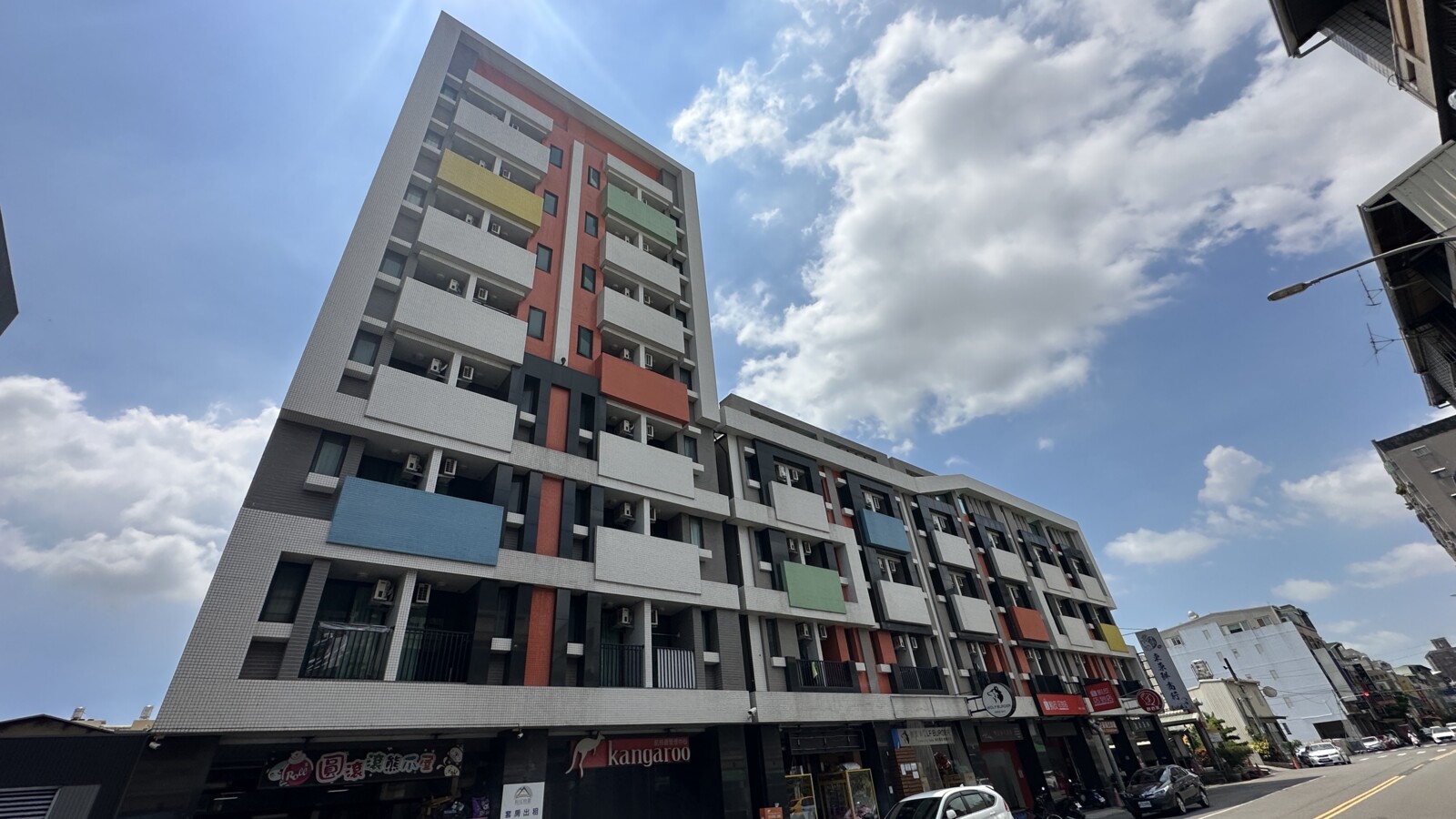 樹仁商圈凱格鹿11優質管理電梯兩套房 台中市霧峰區凱格鹿11買房子 樂屋網