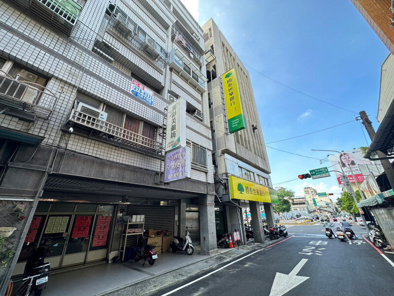 嘉義市西區康樂街電梯大廈舊市府旁3房華廈 房屋出租 樂屋網