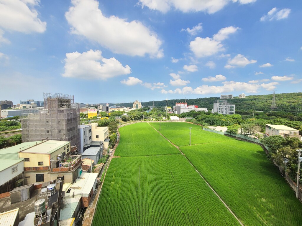 蔚藍雅筑新竹縣竹北市環北路一段電梯大廈新屋台元兩房車位~採光通風非常好 房屋出租 樂屋網