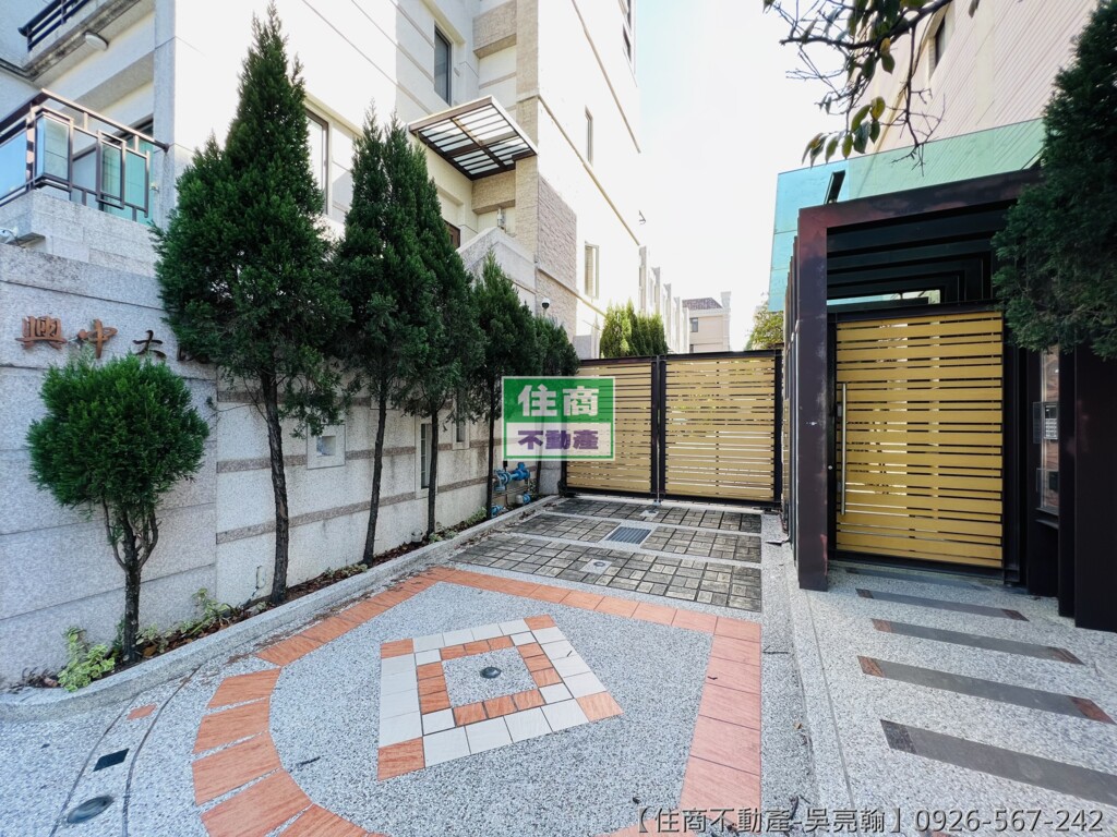 興中大院南投縣南投市新光路別墅中興輕屋齡，明星學區宅【吳亮翰】 房屋出售 樂屋網