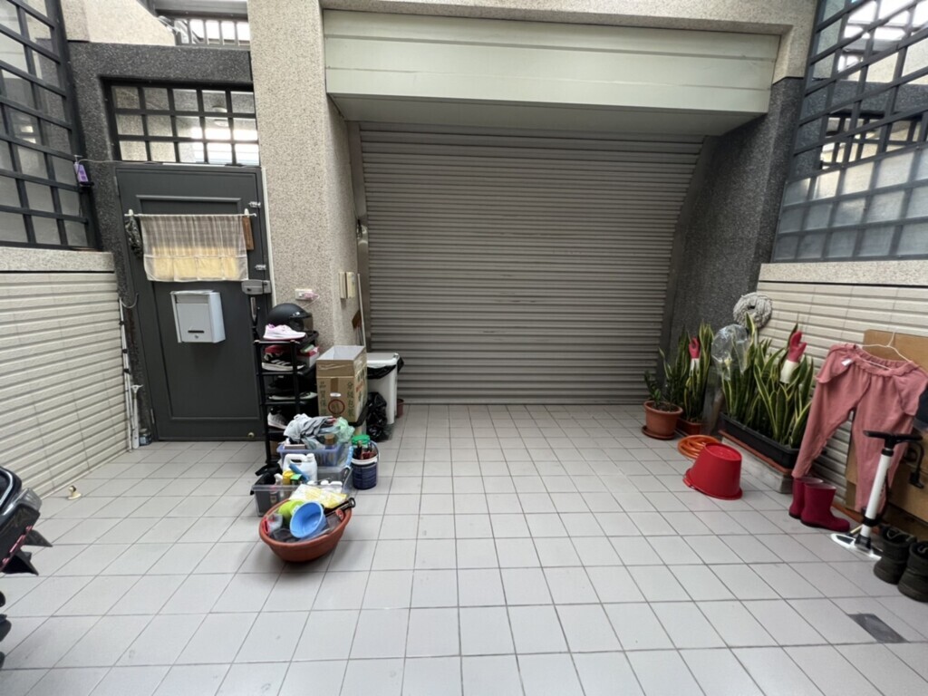嘉義縣民雄鄉社溝別墅嘉大金福氣車庫輕豪宅 房屋出售 樂屋網