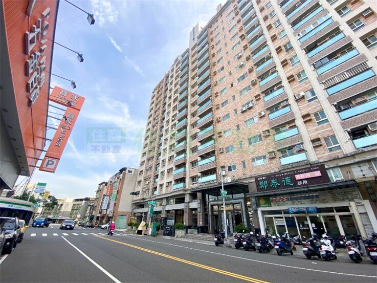 楠加洲高雄市楠梓區惠民路電梯大廈楠梓德賢商圈寧靜高樓兩房 房屋出售 樂屋網