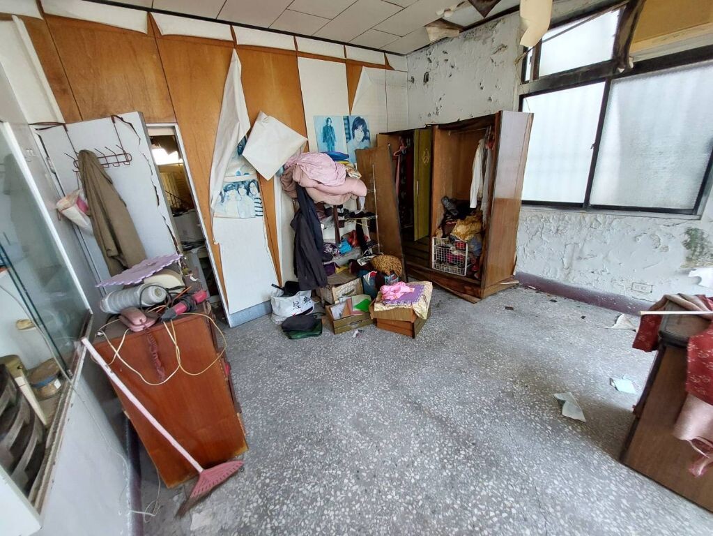 別管開價出價談／小港麥當勞／大地坪透天＋建地 高雄市小港區買房子、房屋出售 樂屋網