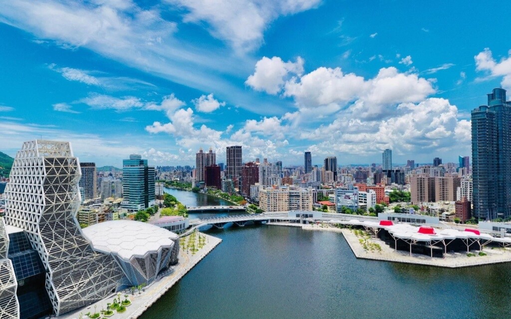 愛情河左岸高雄市前金區河東路電梯大廈高雄愛情河左岸高樓層精品度假宅 房屋出售 樂屋網