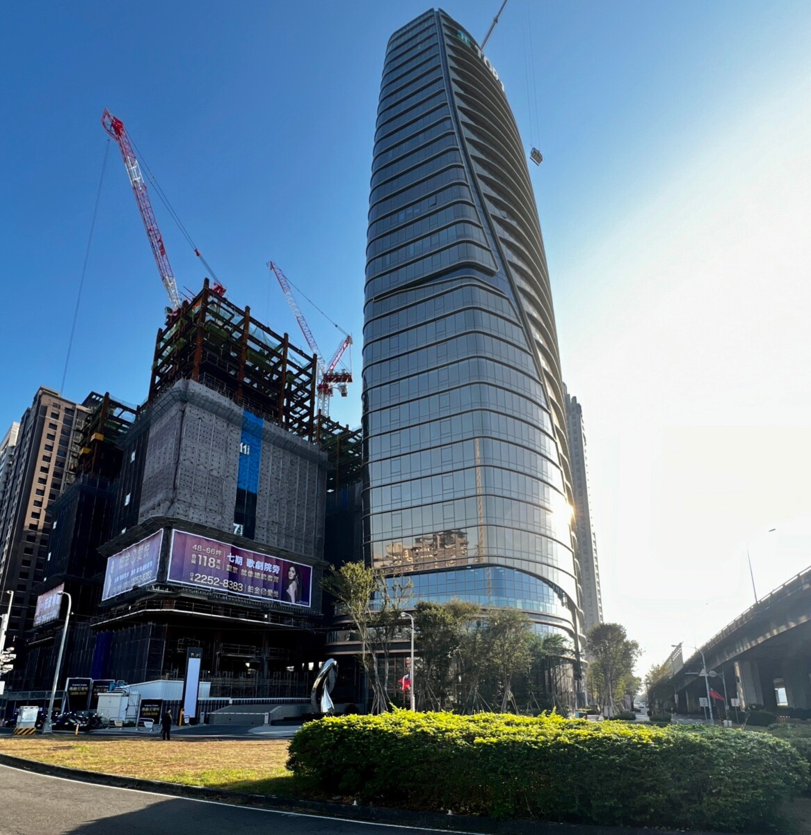 台中top1環球經貿中心台中市西屯區台灣大道三段辦公7期top1高樓無限視野獨立衛浴茶水間附雙平車全新 房屋出租 樂屋網
