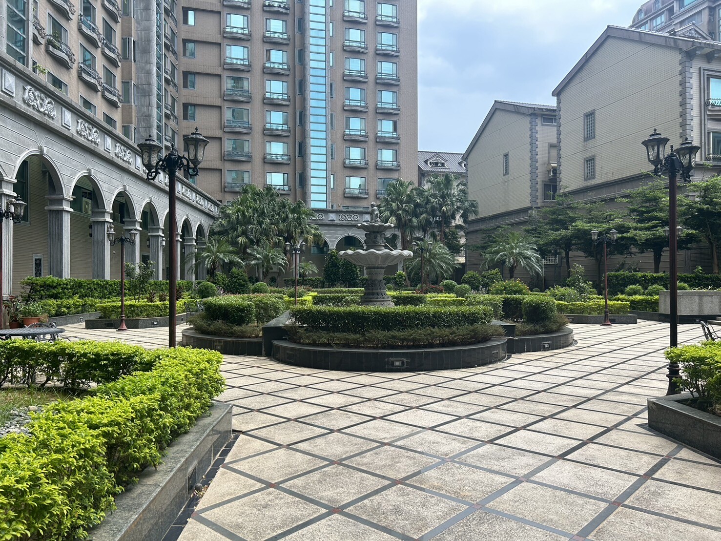 宜誠麗都雙主臥4房車 桃園市中壢區宜誠麗都2領袖特區買房子、房屋出售 樂屋網