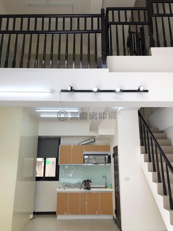 立信御峰邊間透天住店 永義房屋 新北市三峽區立信御峰買房子、房屋出售 樂屋網