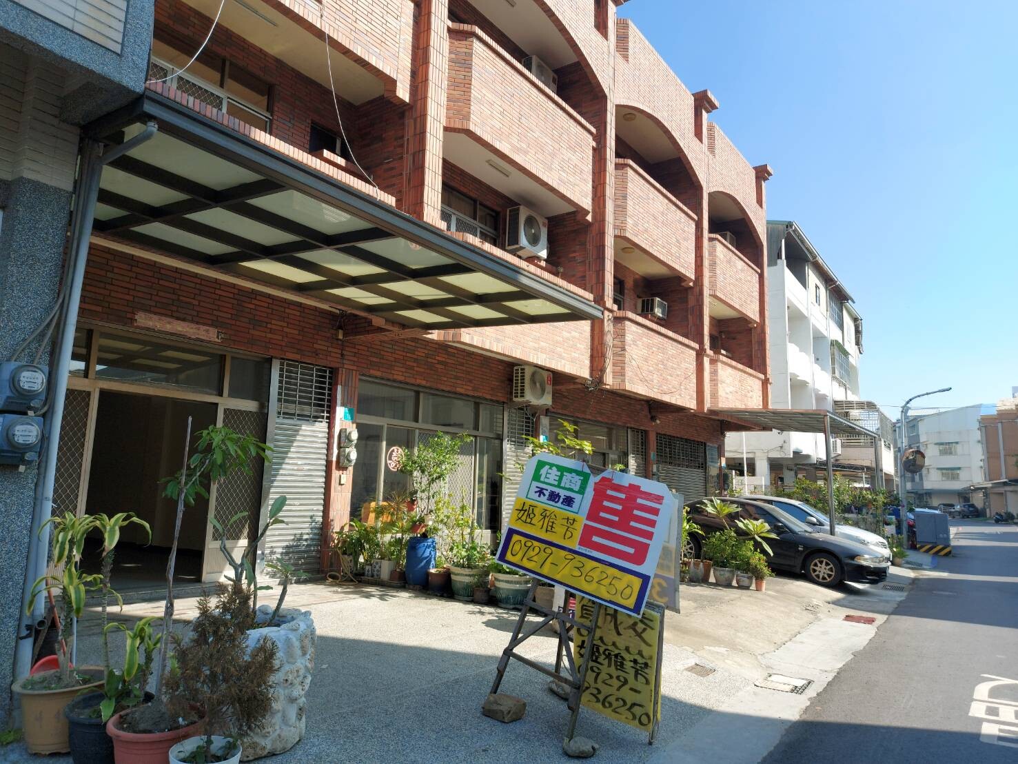 台南市北區文賢路透天厝姬雅芳北區好市多寶雅6米面寬金店住 房屋出售 樂屋網