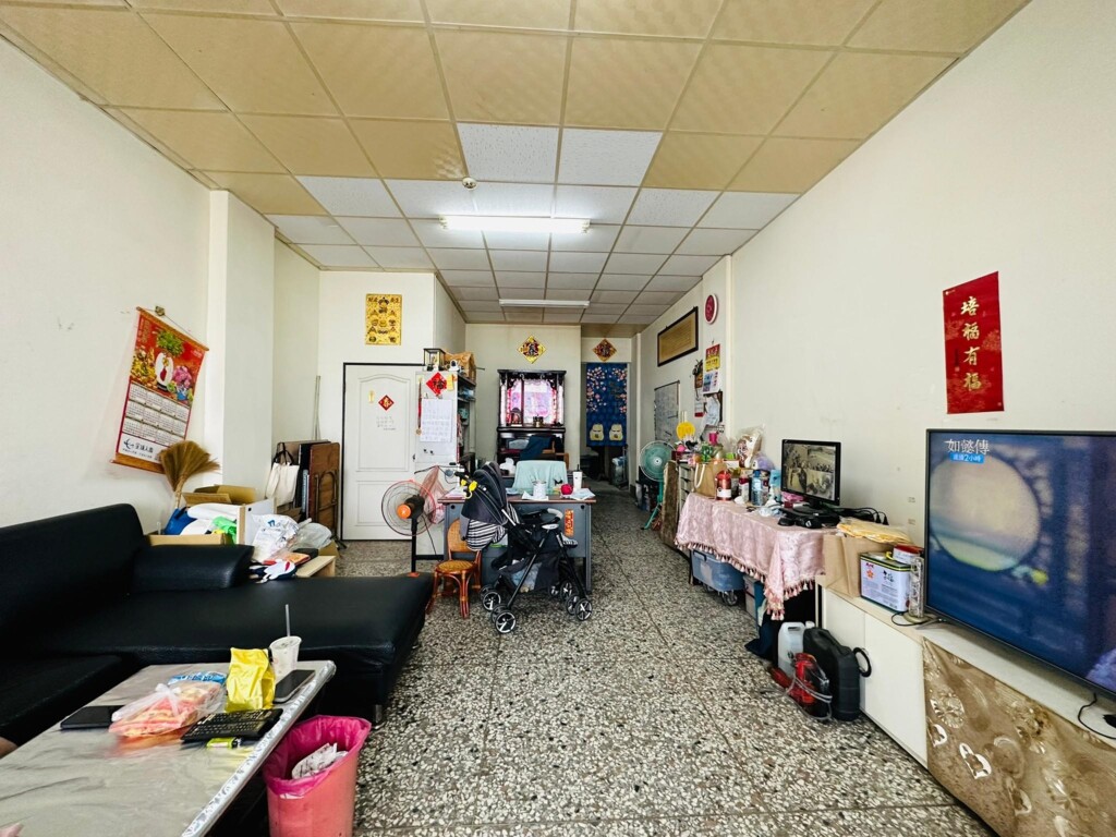 台中市太平區宜昌路透天厝找詠琋~太平祥順公園20米路透天店面 房屋出售 樂屋網