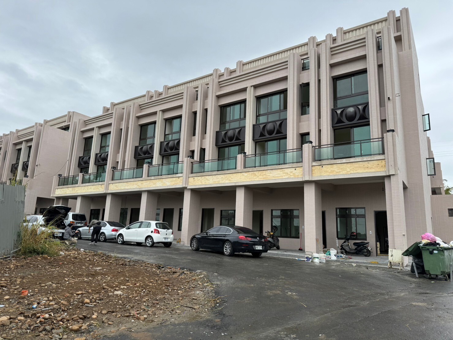 歐薇花園台中市西屯區福祥街電梯大廈中科歐薇花園│次頂樓超大3房雙平車 房屋出售 樂屋網