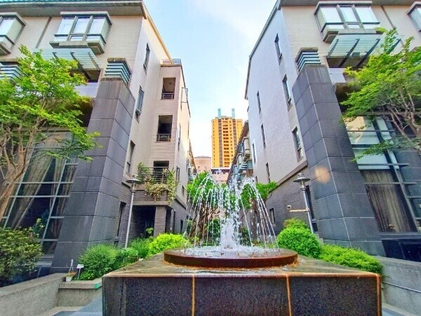 獨家 草悟道大隱別墅挑高稀有釋出 台中市西區豐邑大隱別墅社區豐邑大隱社區買房子、房屋出售 樂屋網
