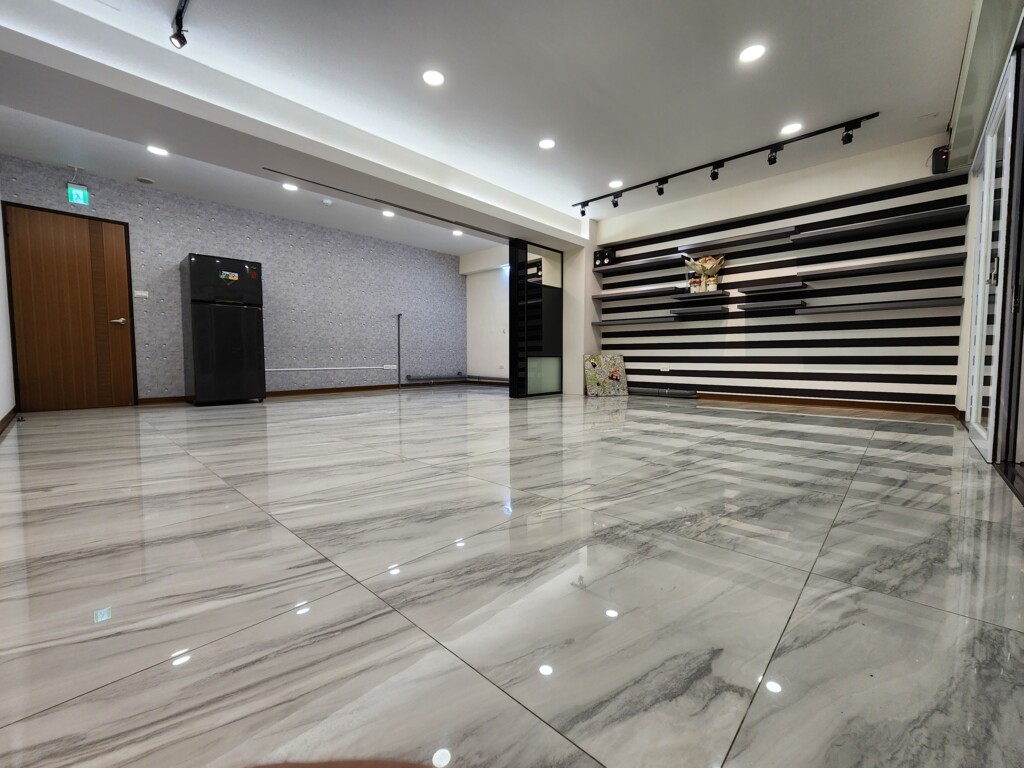 台南市永康區永華路電梯大廈永康 大灣重劃區旁 美的冒泡金店面 房屋出租 樂屋網