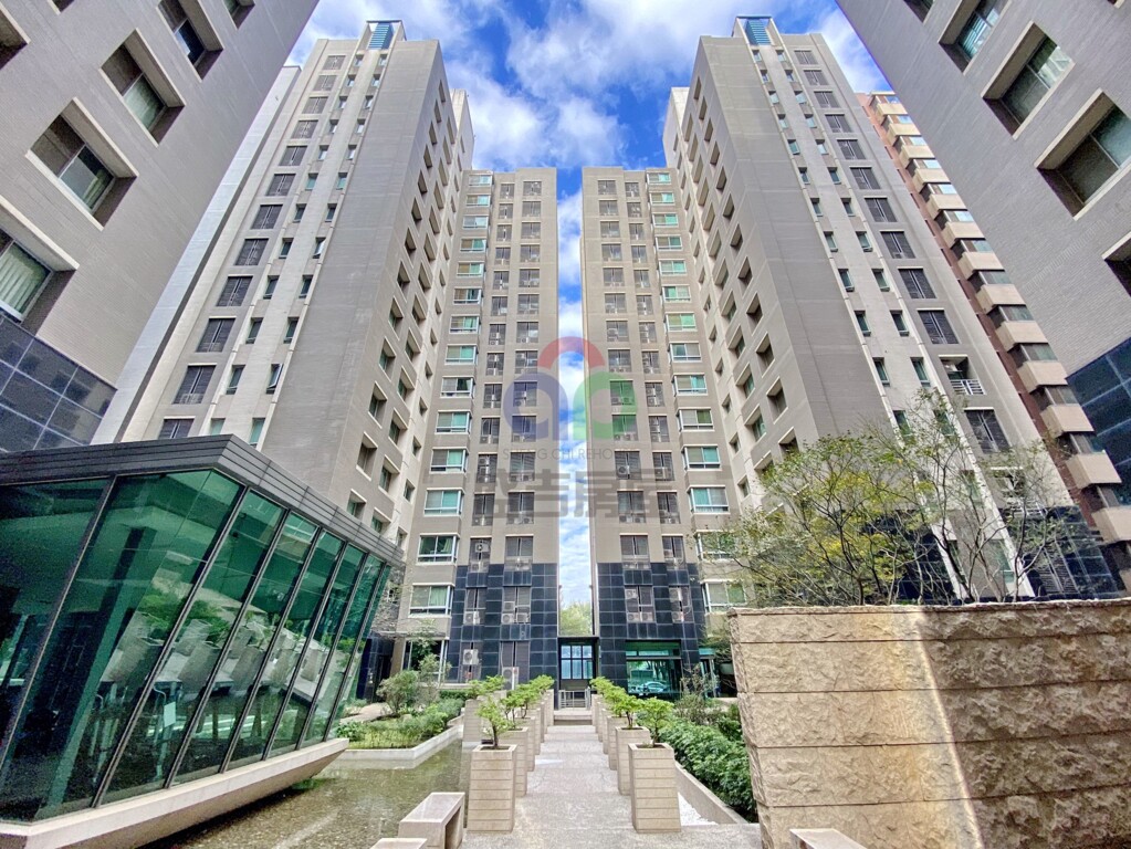 富宇領袖特區台中市西屯區國安一路電梯大廈中科,領袖特區,稀有釋出,三房平車屋況優 房屋出售 樂屋網