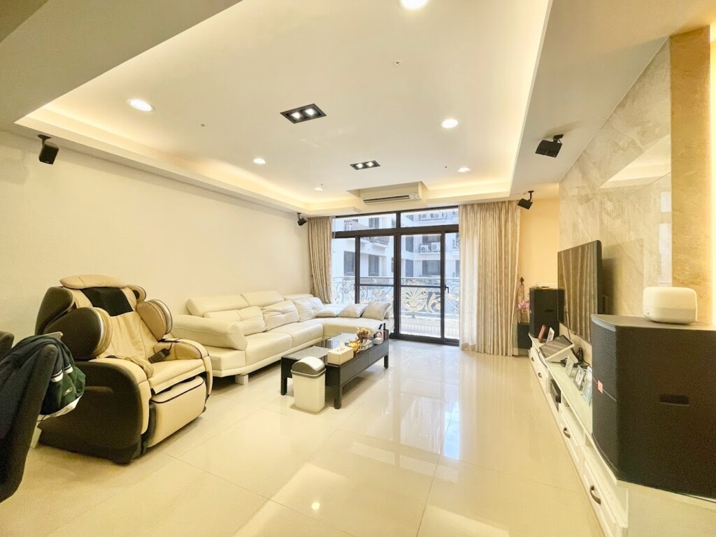 臻之御新竹縣竹北市自強三路電梯大廈 成功學區臻之御見你絕美四房平車 房屋出售 樂屋網