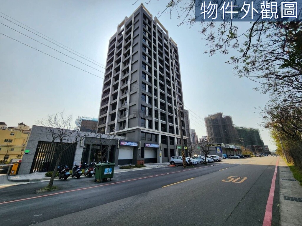 新竹市北區公道五路四段 電梯大廈 稀有出售~全新金雅區悅佳蔚來美2房 車位 房屋出售 樂屋網