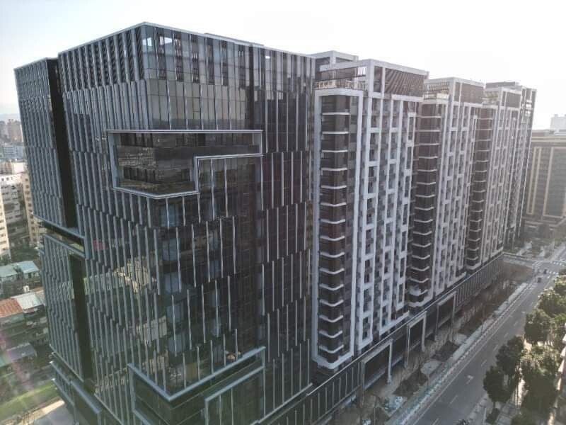 新外灘no6立信帝國花園廣場新北市板橋區華江一路電梯大廈專任【江北 帝國花園廣場套房車位】 房屋出售 樂屋網