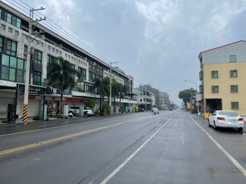 台南市安南區安中路一段公寓蜜覓花園二房附車位預售『住商品居』 房屋出售 樂屋網