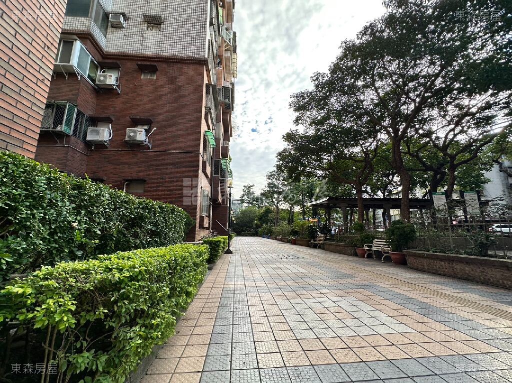 台北市文山區木新路二段電梯大廈政大綠隄美套房 房屋出租 樂屋網