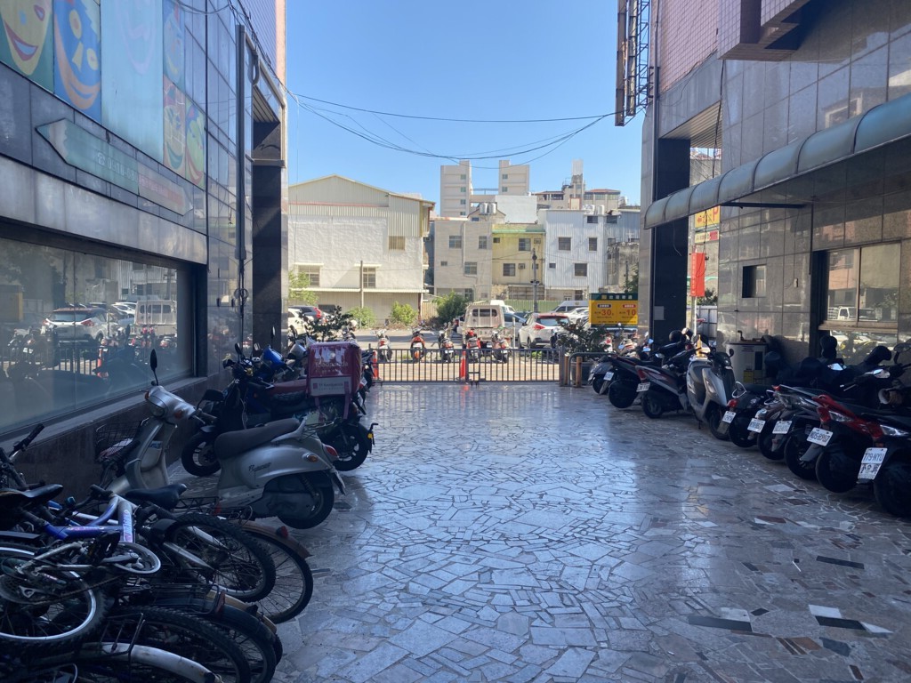 中正福星大廈彰化縣員林市永昌街套房中正福星套房 房屋出售 樂屋網