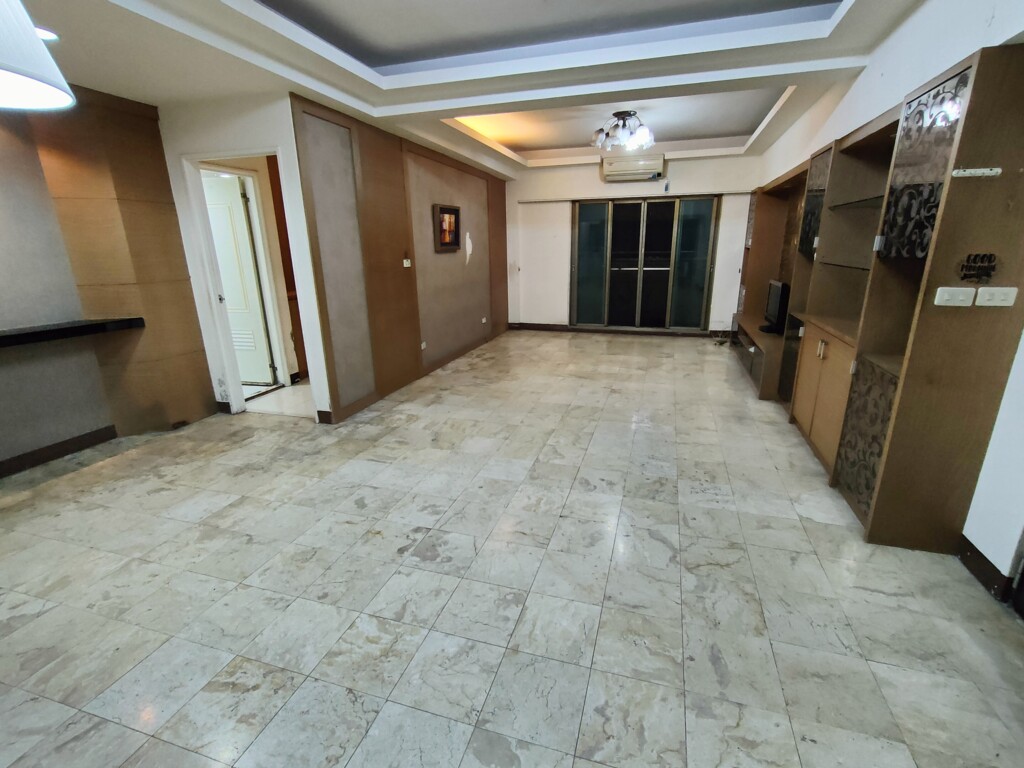 新光諾貝爾大廈高雄市苓雅區新光路電梯大廈【好屋報報】三多商圈捷運大三房 房屋出售 樂屋網