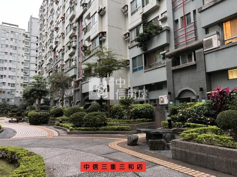 新北市三重區安和路電梯大廈昇陽大院花園挑高一f 房屋出售 樂屋網