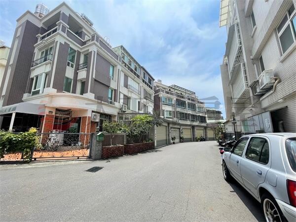 獨家專任花壇市心藝術前停別墅 彰化縣花壇鄉買房子、房屋出售 樂屋網