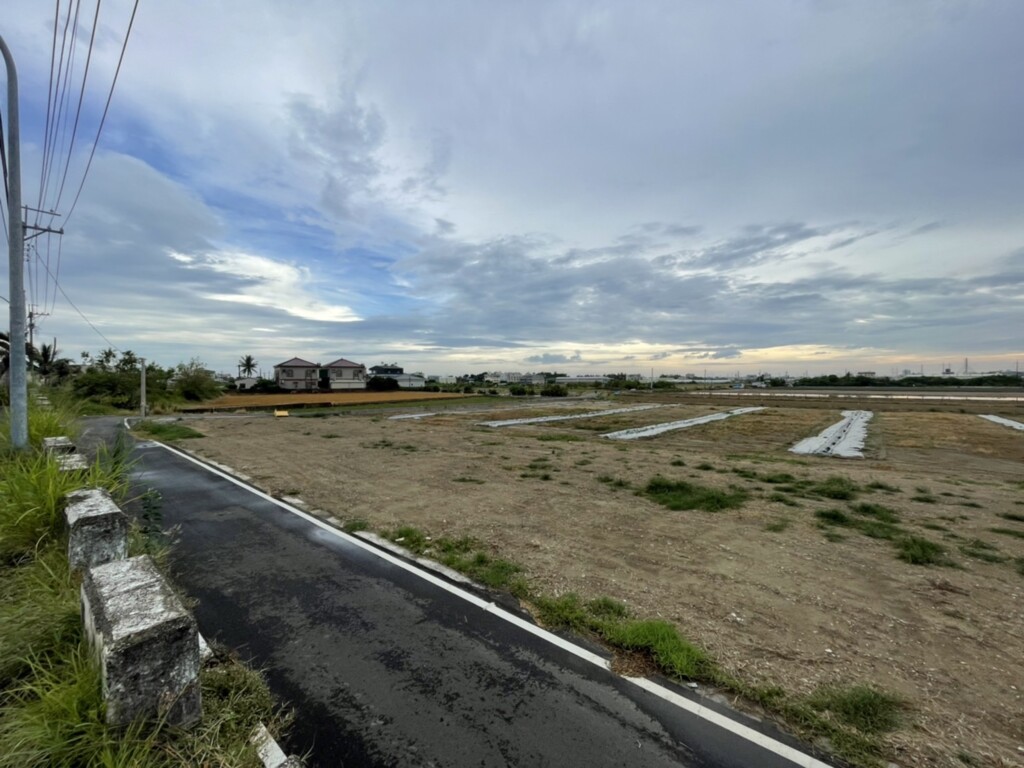 建地新市大社國小旁方正漂亮農建地台南市新市區南177 樂屋網 土地買賣