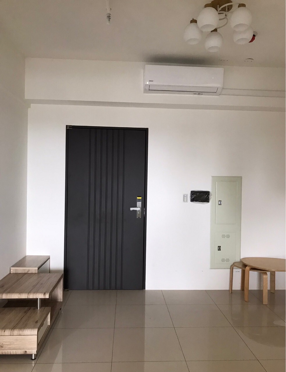 仁發兩廳院高雄市鳳山區新昌街電梯大廈坐擁一席地與樹鄰、聽風語(48交誼廳聯合賞屋) 房屋出租 樂屋網