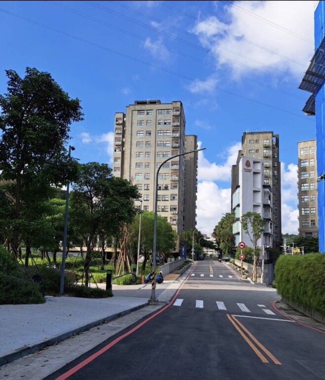 星野之森b區新北市汐止區新台五路二段電梯大廈星野之森b 全新邊間三房平面車位 房屋出售 樂屋網