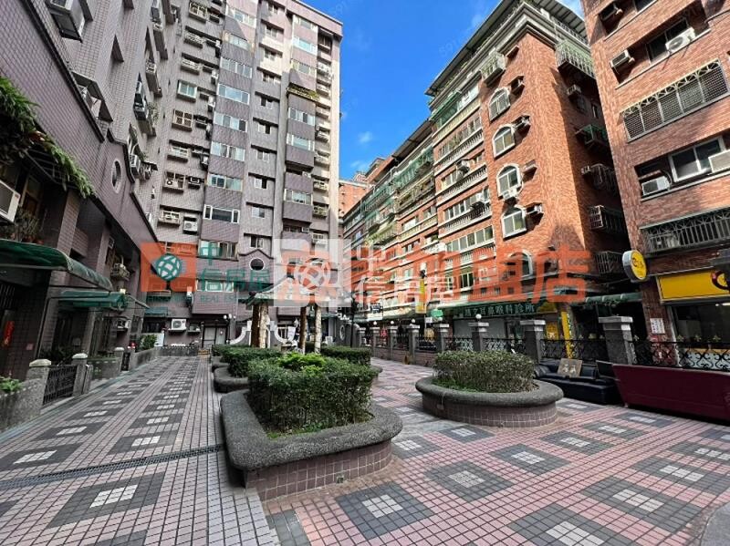 新北市蘆洲區集賢路電梯大廈集賢商圈電梯三房 房屋出售 樂屋網