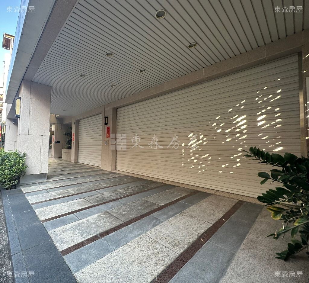 台中市北屯區綏遠路電梯大廈北屯綏遠路大面寬金店面【東森房屋大智加盟店】 房屋出售 樂屋網