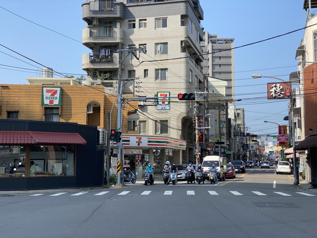 樂子新竹縣竹北市新光街店面低總價大面寬店面辦公室投資 房屋出售 樂屋網